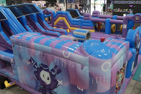 Indoor Playground in Underwood | Party Venue | School Excursion